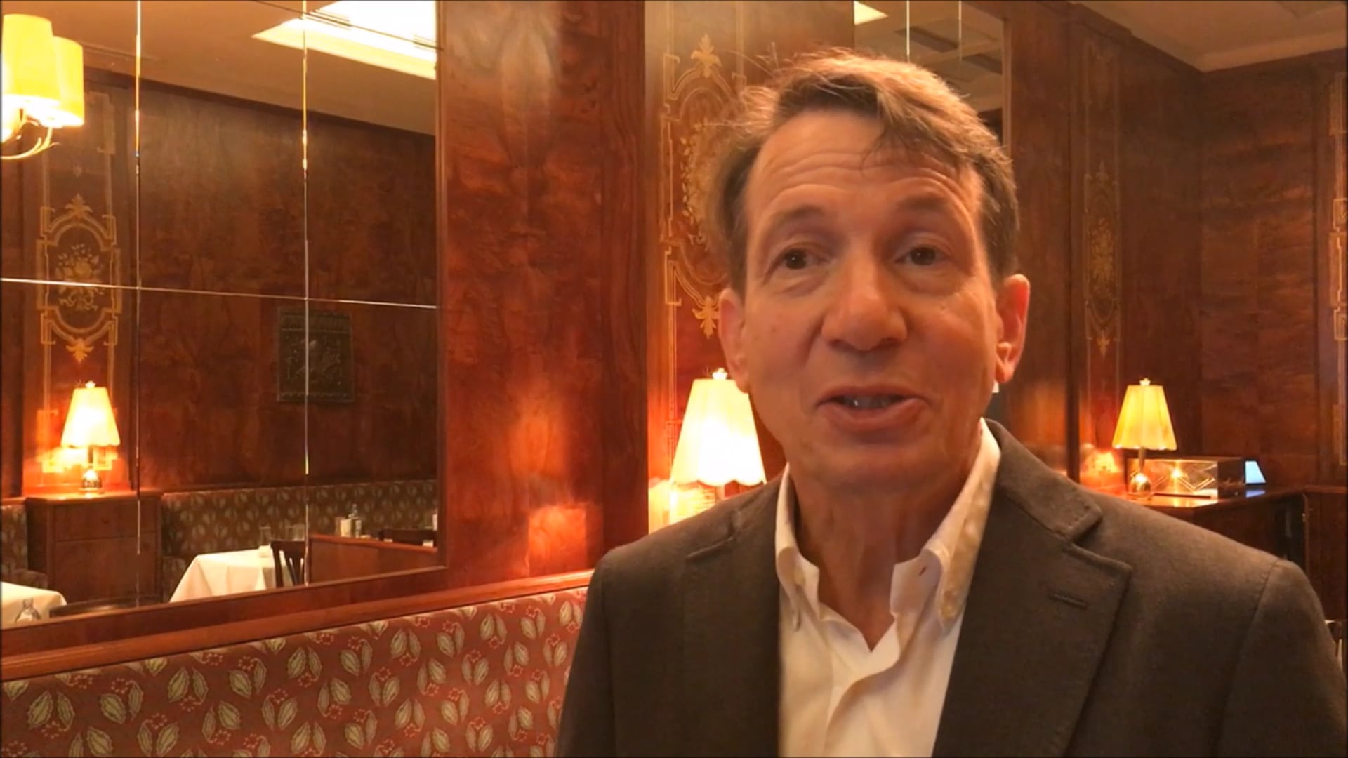 Videointerview: Dr. Puchner über die rheumatologische Versorgung in ...