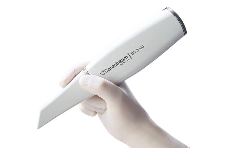 Freiheit zum Greifen nah - der neue kabellose Intraoralscanner CS 3800 ...